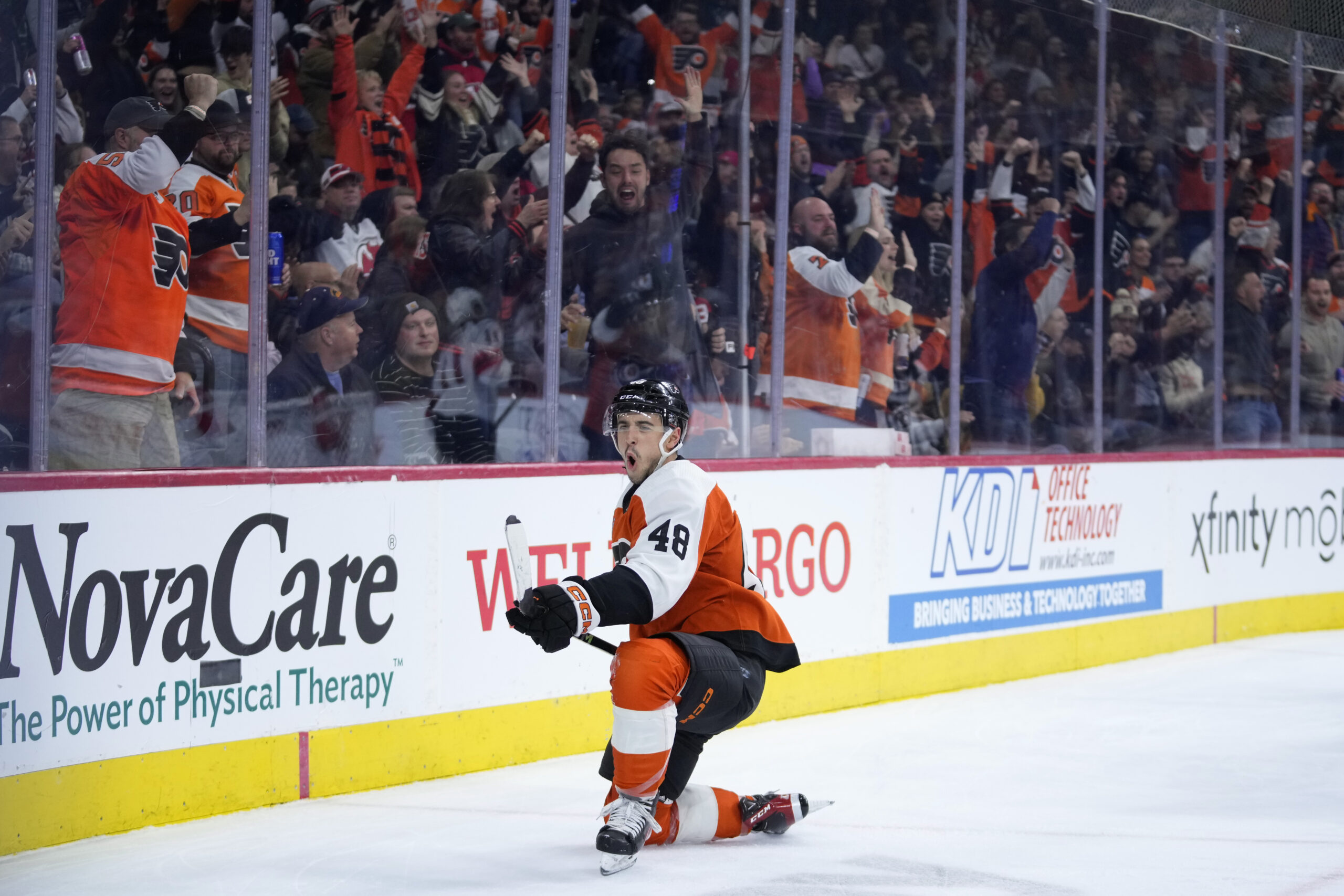 Frost responds; Flyers honor Ed Snider with 3-2 win over Flames